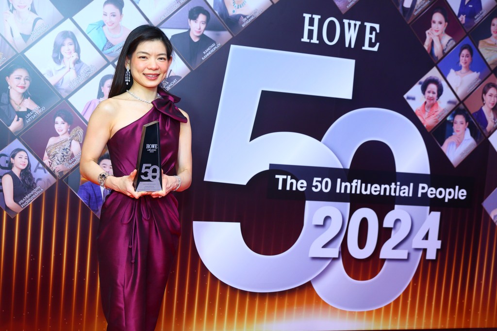 อัญรัตน์ พรประกฤต แห่ง ยูบิลลี่ ไดมอนด์ คว้ารางวัล HOWE Smart CEO Award 2024 - Marketeer Online