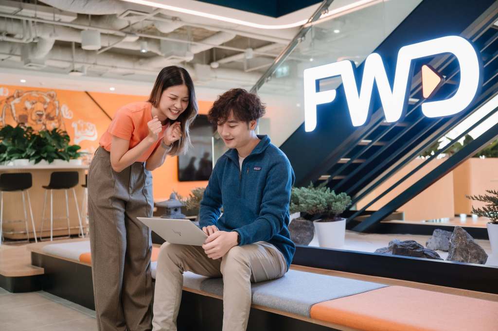 FWD ประกันชีวิต ครองใจคนรุ่นใหม่ คว้าสองรางวัลองค์กรน่าทำงาน พร้อมเปิด ...
